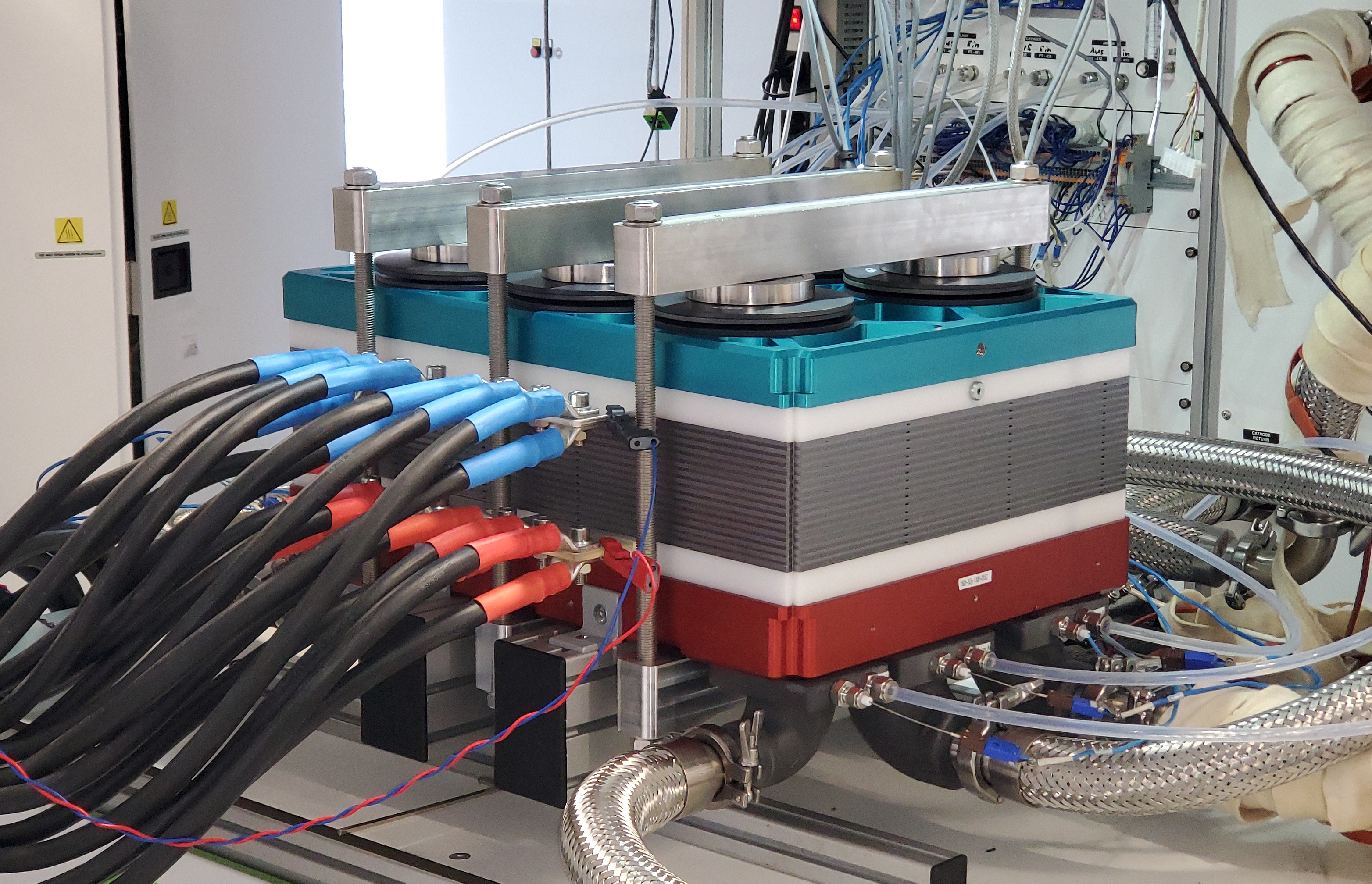 ZSW: Hydrogen power for the maritime energy transition
